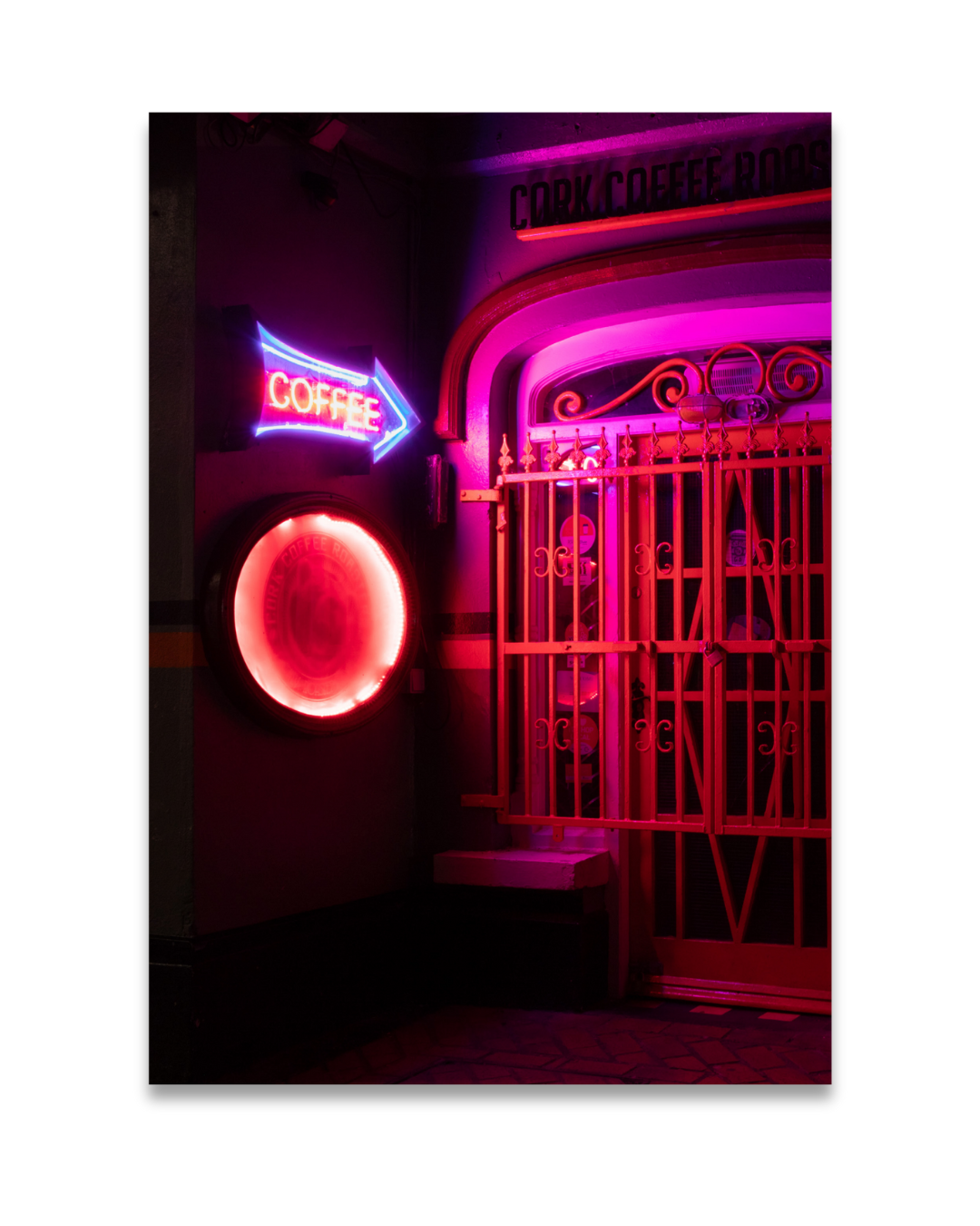 Neon Light - A Dying Light, Ryan De La Cour – Photo Museum Ireland
